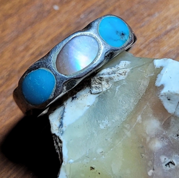 Native | Jewelry | Vintage Silver And Moonstone Ring | Poshmark